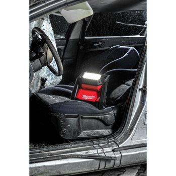 M18™ high output area light | M18 HOAL | Milwaukee Tools UK